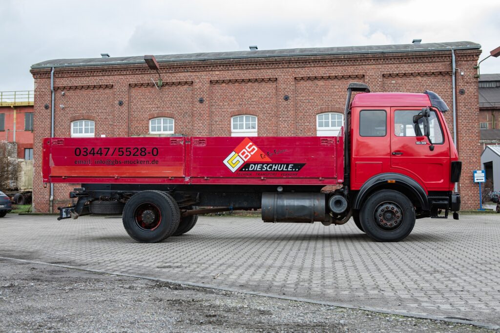 Daimler-Benz 1638 – NVC Oberhausen